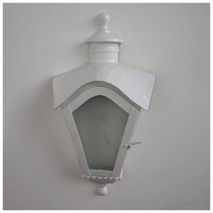 Arandela De Ferro Colonial Sinhá Meia Taça Cor Branca