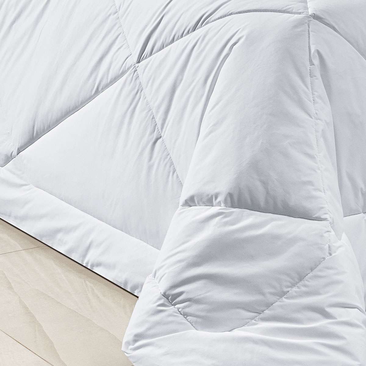 Edredom Branco Queen Size 200 Fios 100% Algodão 1 Peça